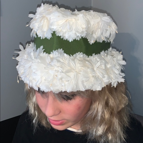 Vintage | Accessories | Vintage Union Made White Flower Hat | Poshmark